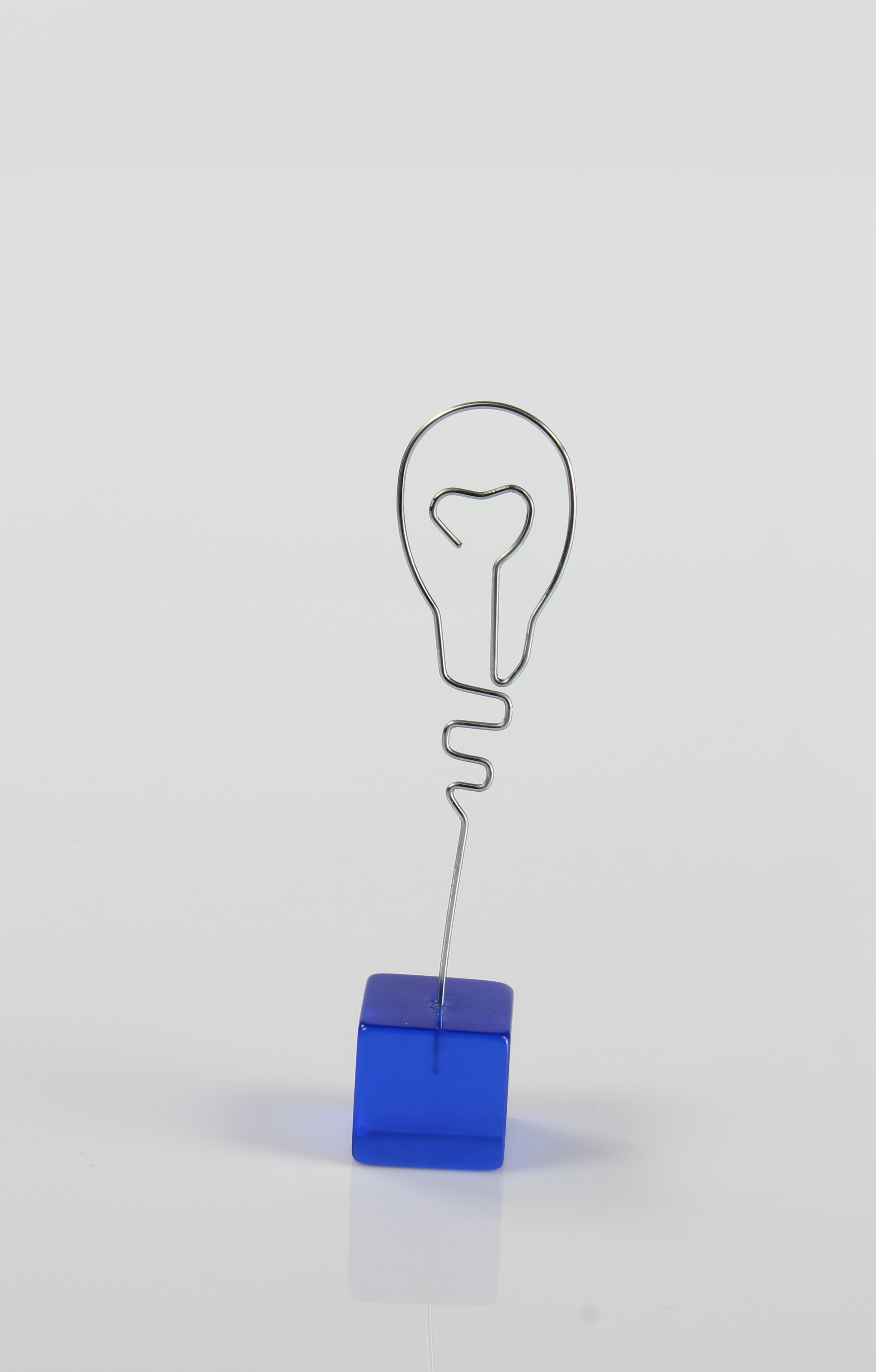 Light Bulb Cube Memo Clip & Square Bases - Various Colors | Displays2Go