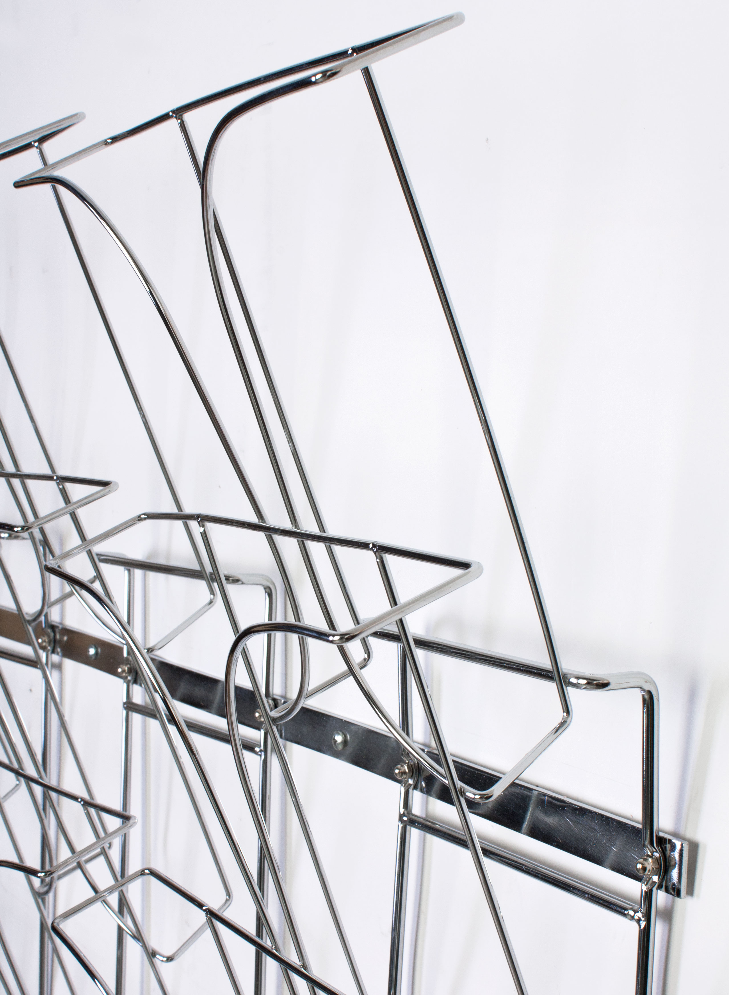 Wall Wire Magazine Rack | Displays2go | Displays2Go