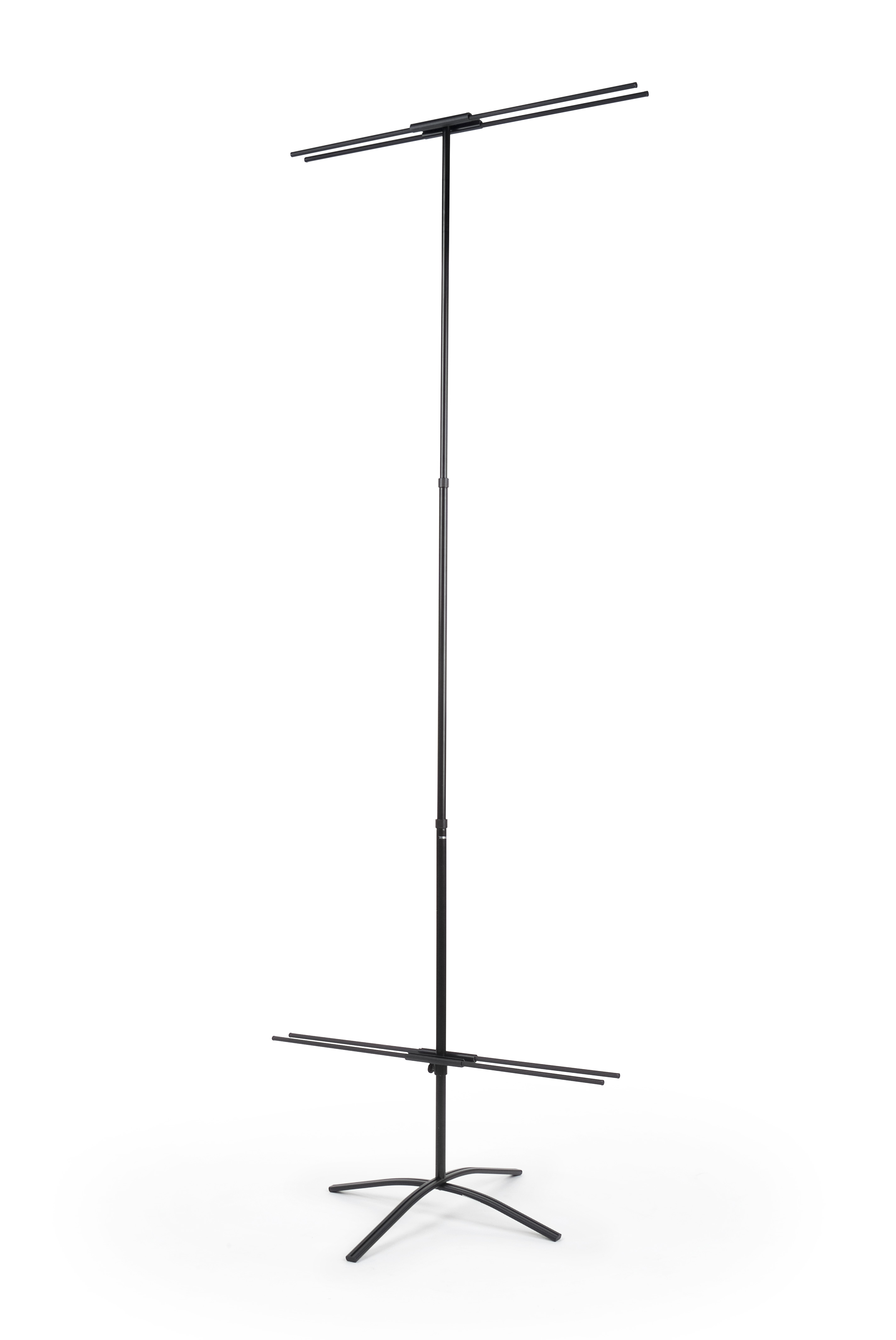 Telescoping Banner | Displays2Go