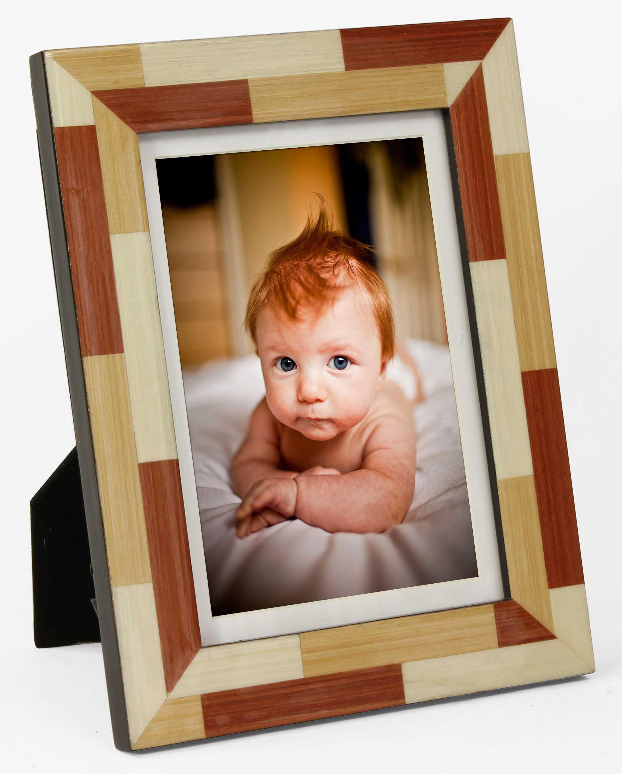 Photo Picture Frame w/ Italian Veneer Finish | 4" x 6" | Displays2Go