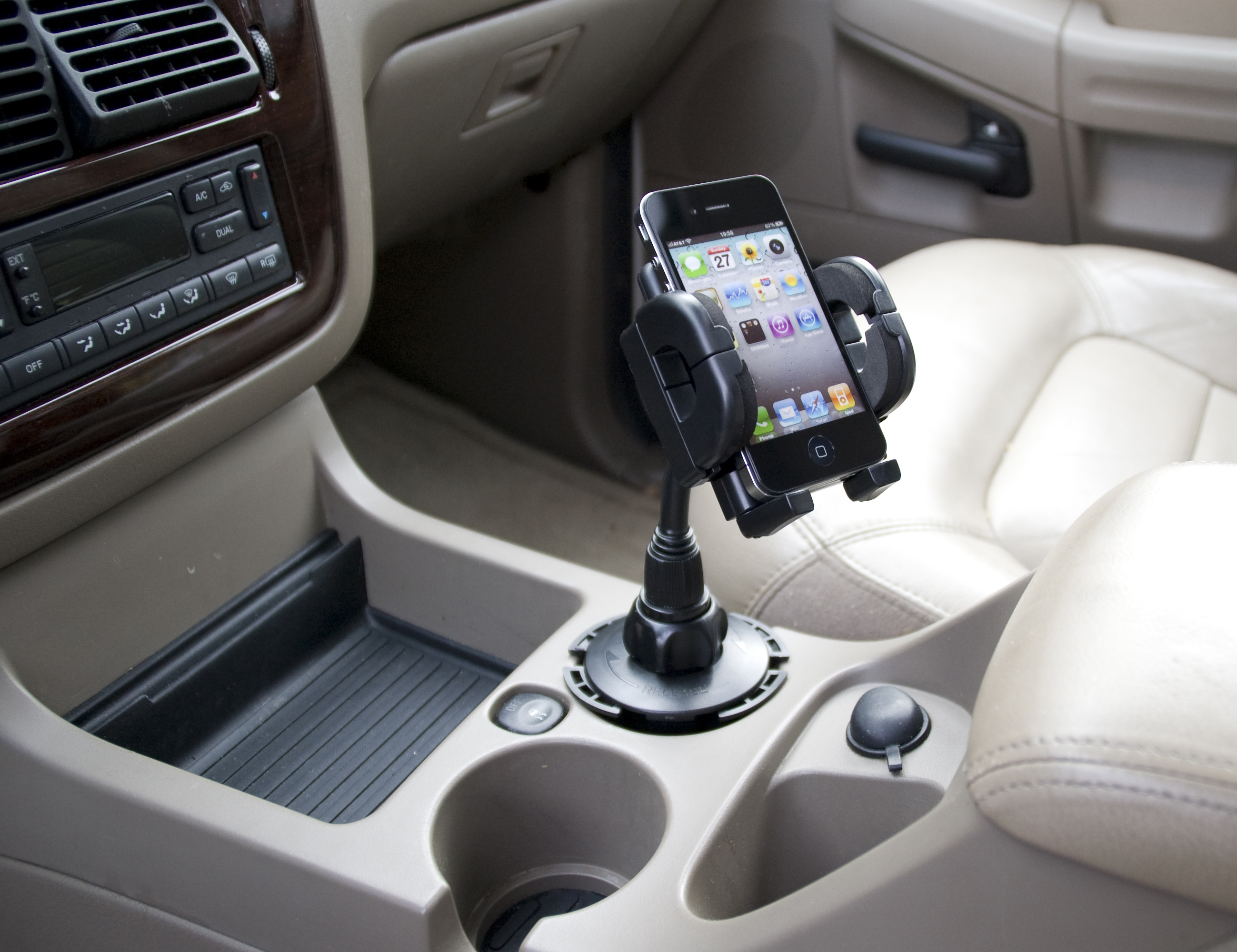 Cell Phone Cup Holder Mount | Portable Vehicle Dock for iPhones ...