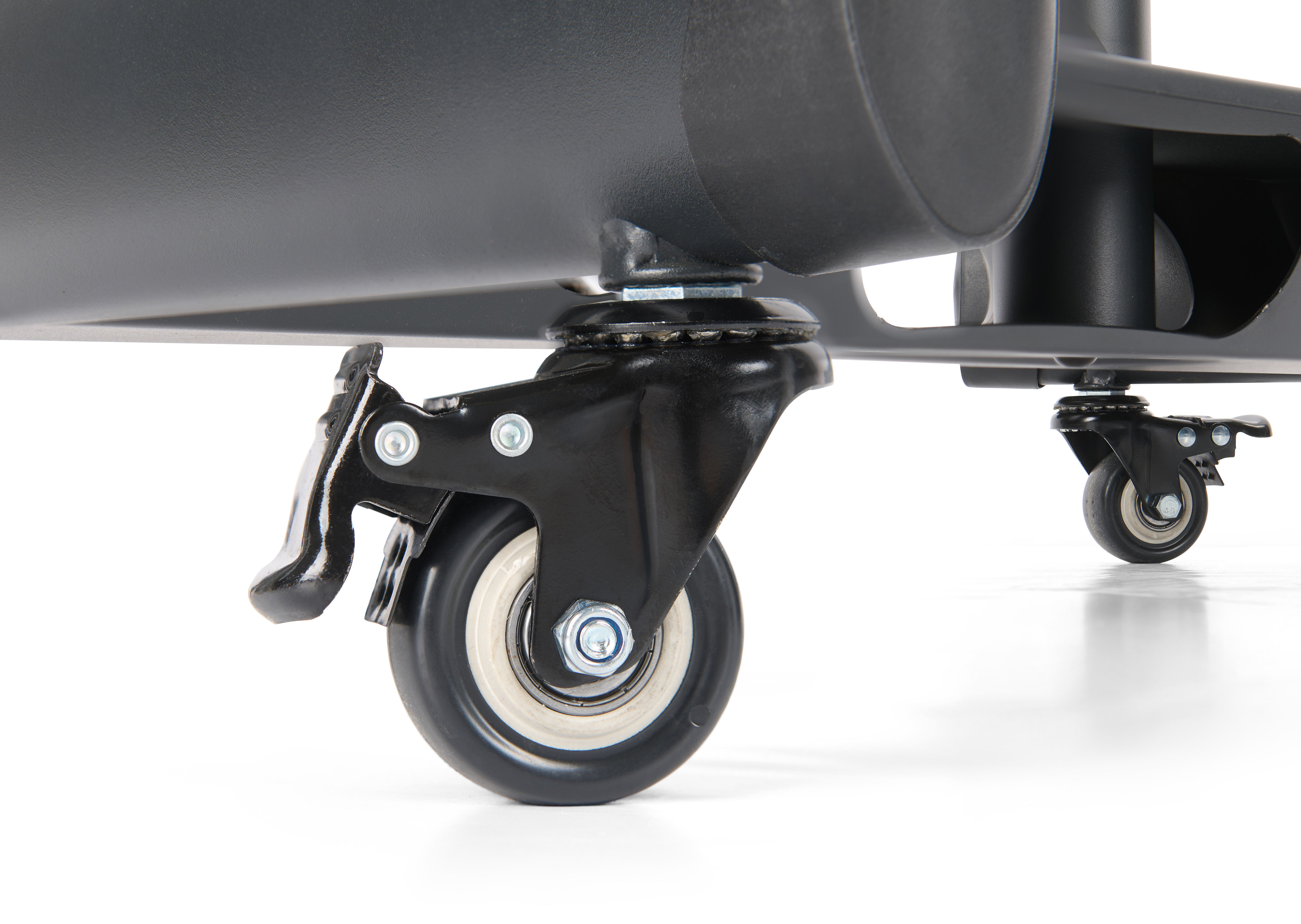 Confidence Monitor Stand | Low Height Angled Cart | Displays2Go