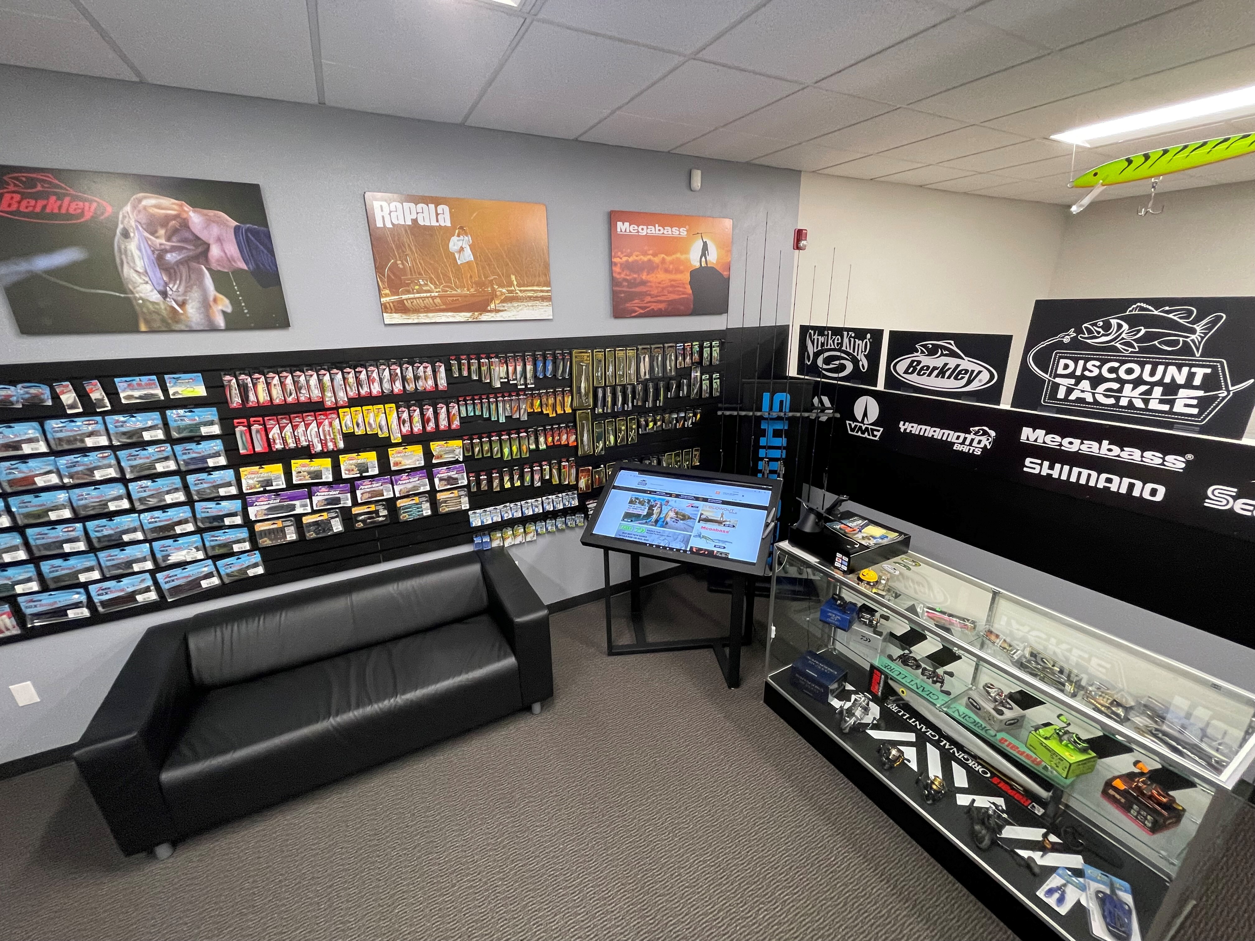 What is a POP Display? Point-of-Purchase Retail Explained | Displays2go