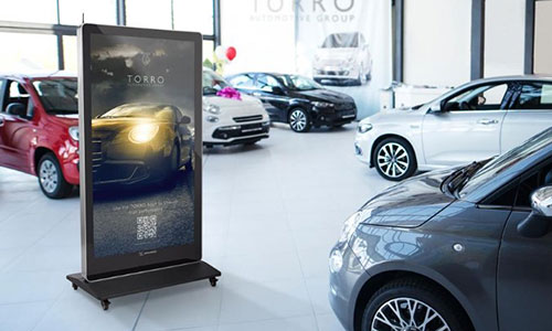 Retail Digital Signage | Dynamic Displays for Store Merchandising ...