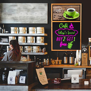 Retail Digital Signage | Dynamic Displays for Store Merchandising ...