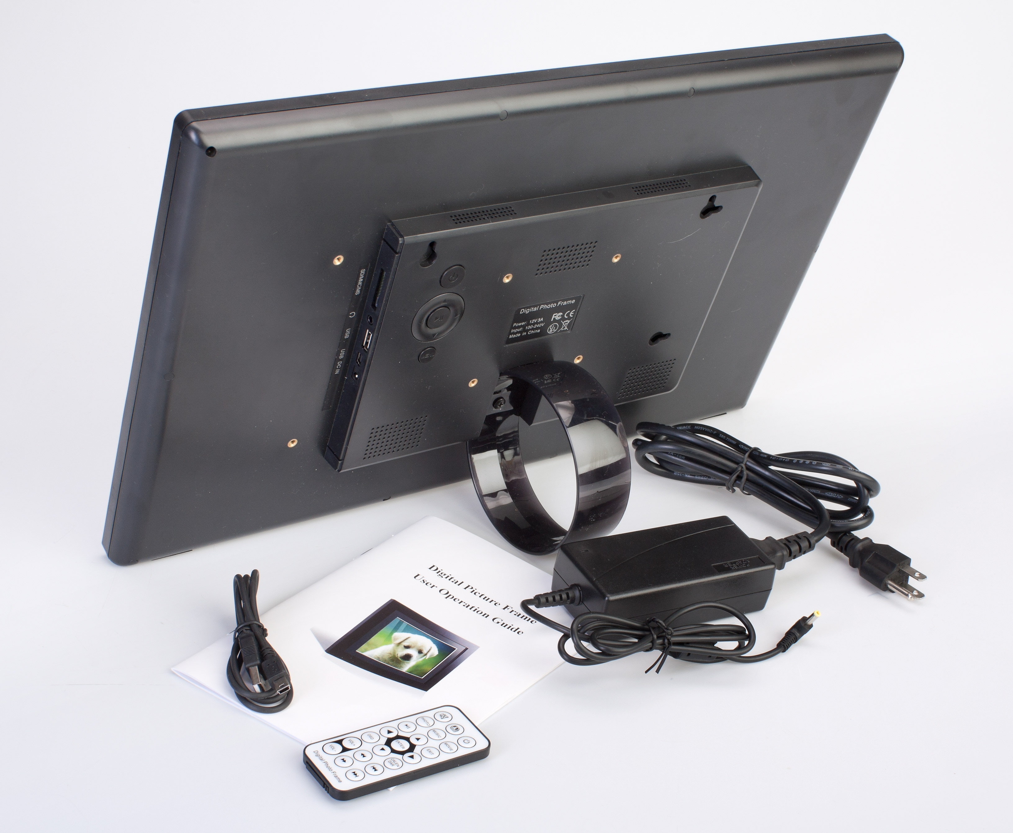 18.5" Digital Photo Frame - Countertop or Wall Mount | Displays2Go