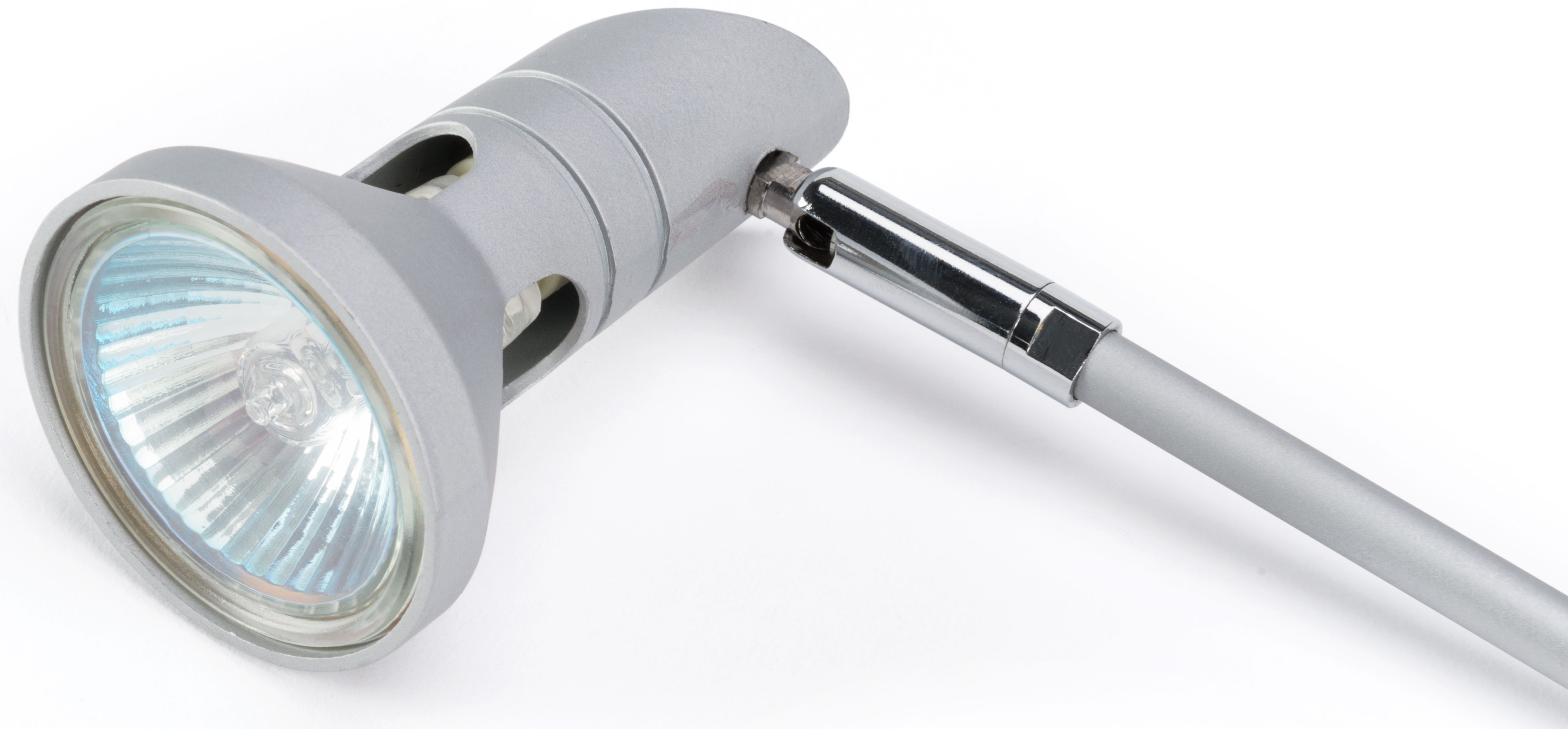Silver Halogen Exhibition Spotlight | 10’ Cord Length | Displays2Go