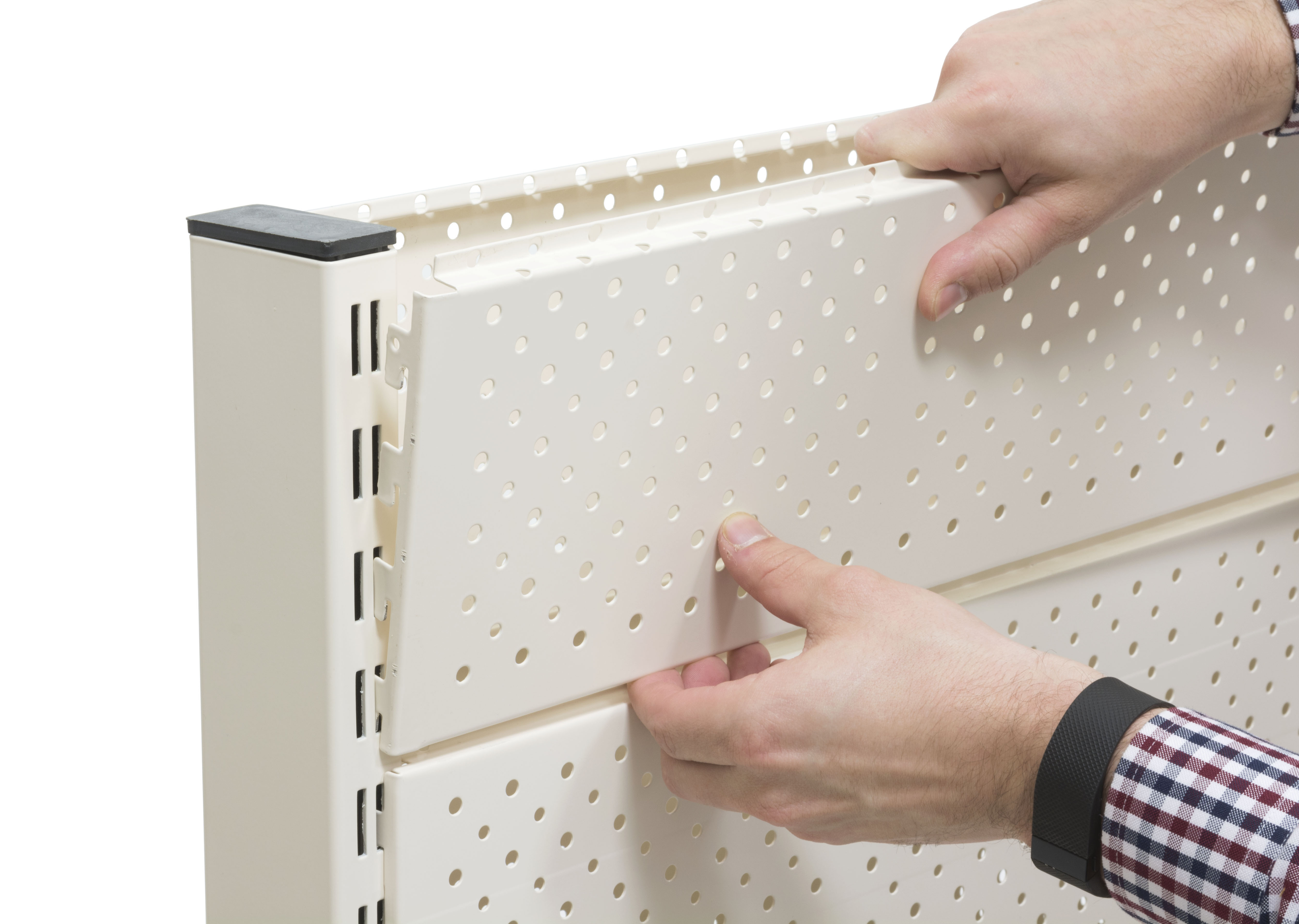 Gondola Wall Shelving | Enclosed Storage Space | Displays2Go