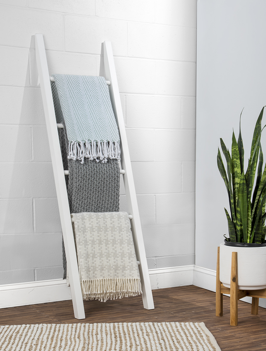 Leaning Ladder Rack Display | 5 Hanging Rods | Displays2Go