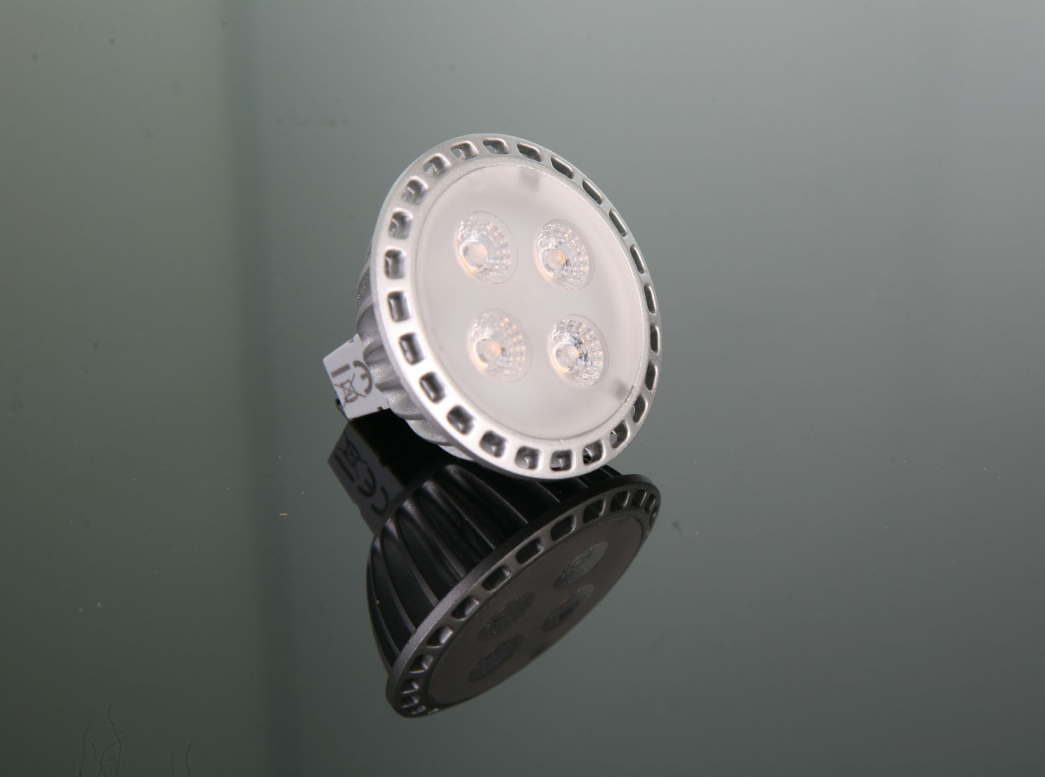 Illuminated Tower Display Cabinet | LED Recessed Lighting | Displays2Go