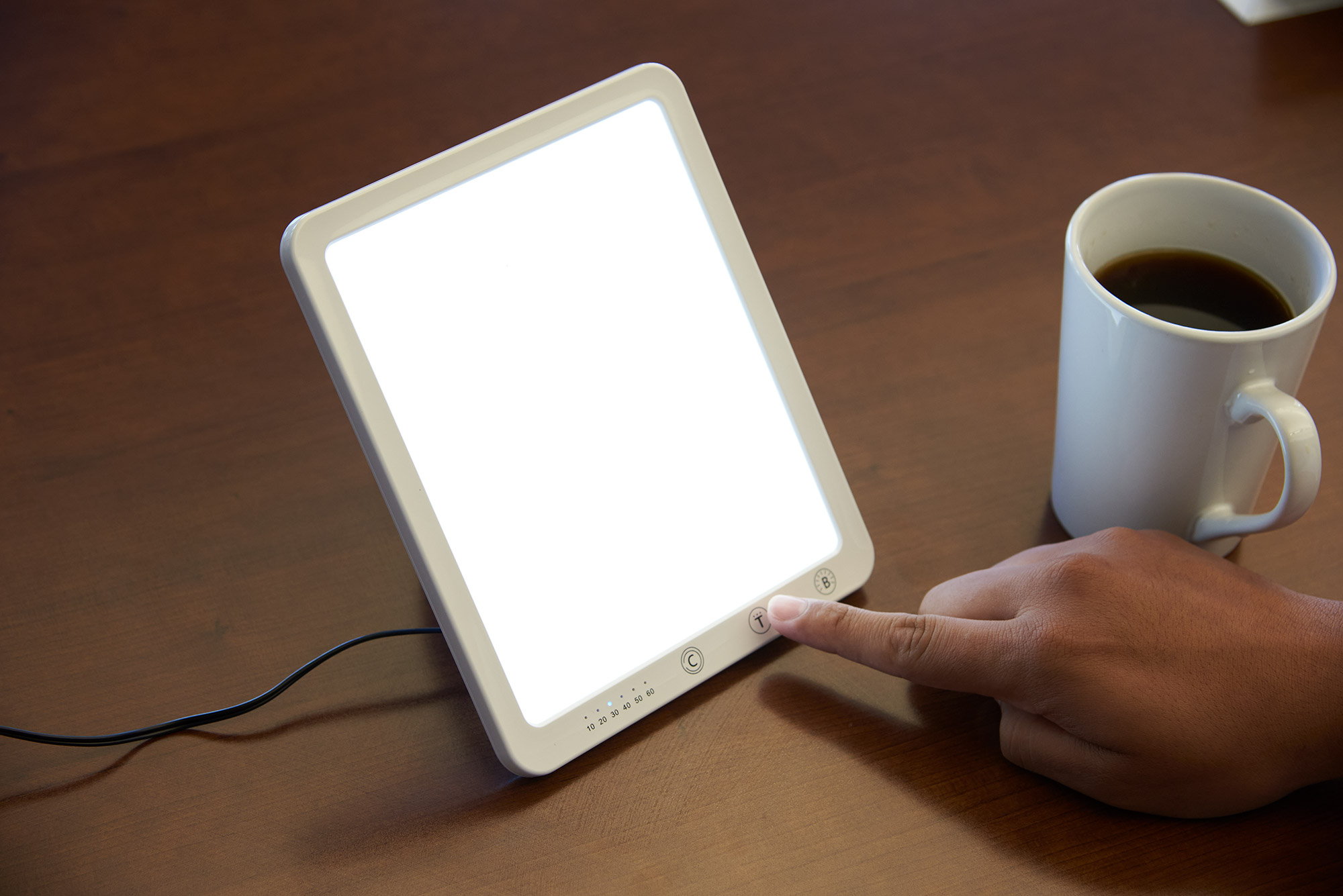 LED Light Therapy Box with 5.4" W x 6.4" H light area, 10k LUX ...