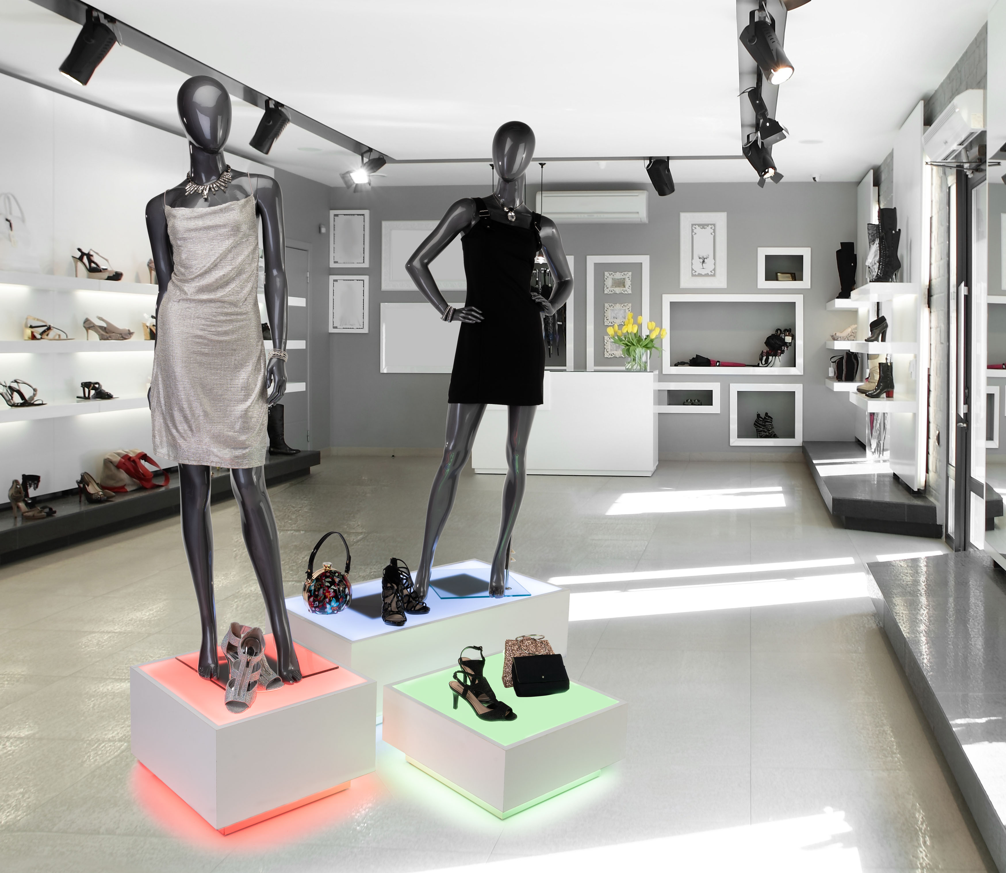 Retail Mannequin Lighted Riser Platform | Multicolor LED Base | Displays2Go