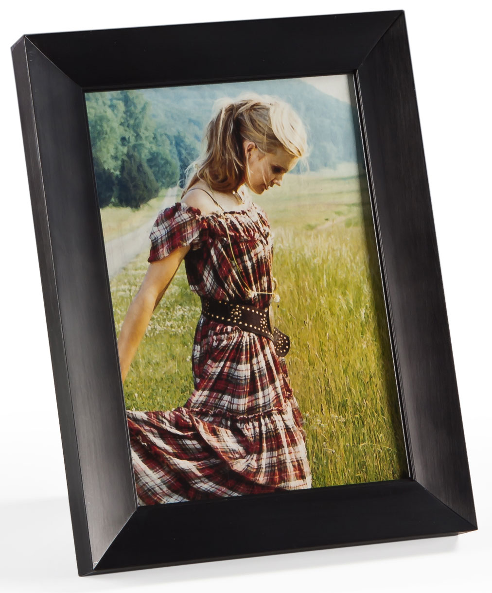 Metal Photo Frames w/ Black Contoured Border | 5" x 7" | Displays2Go