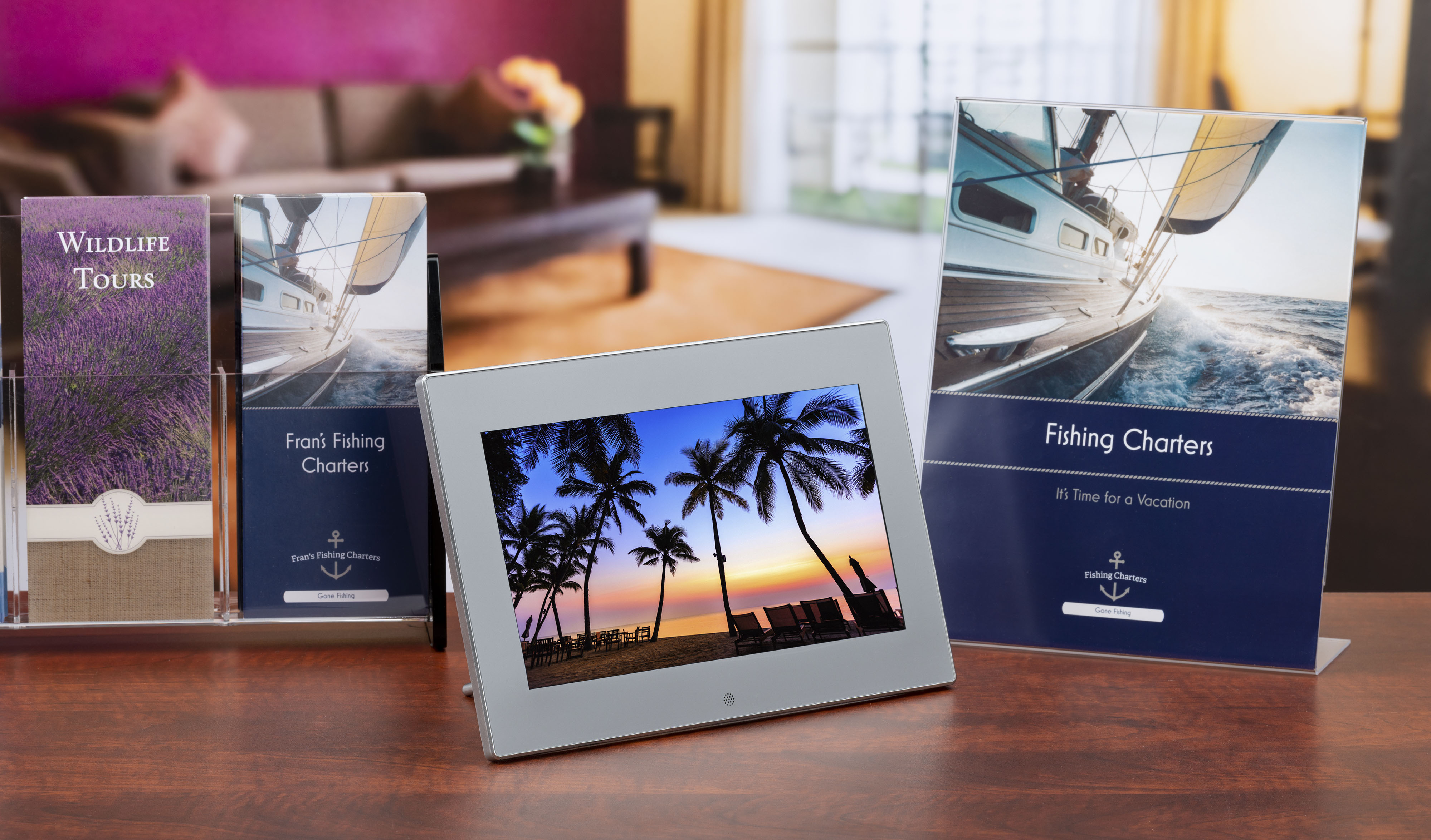 Digital Signage Countertop Display | 10.1” Video Screen | Displays2Go