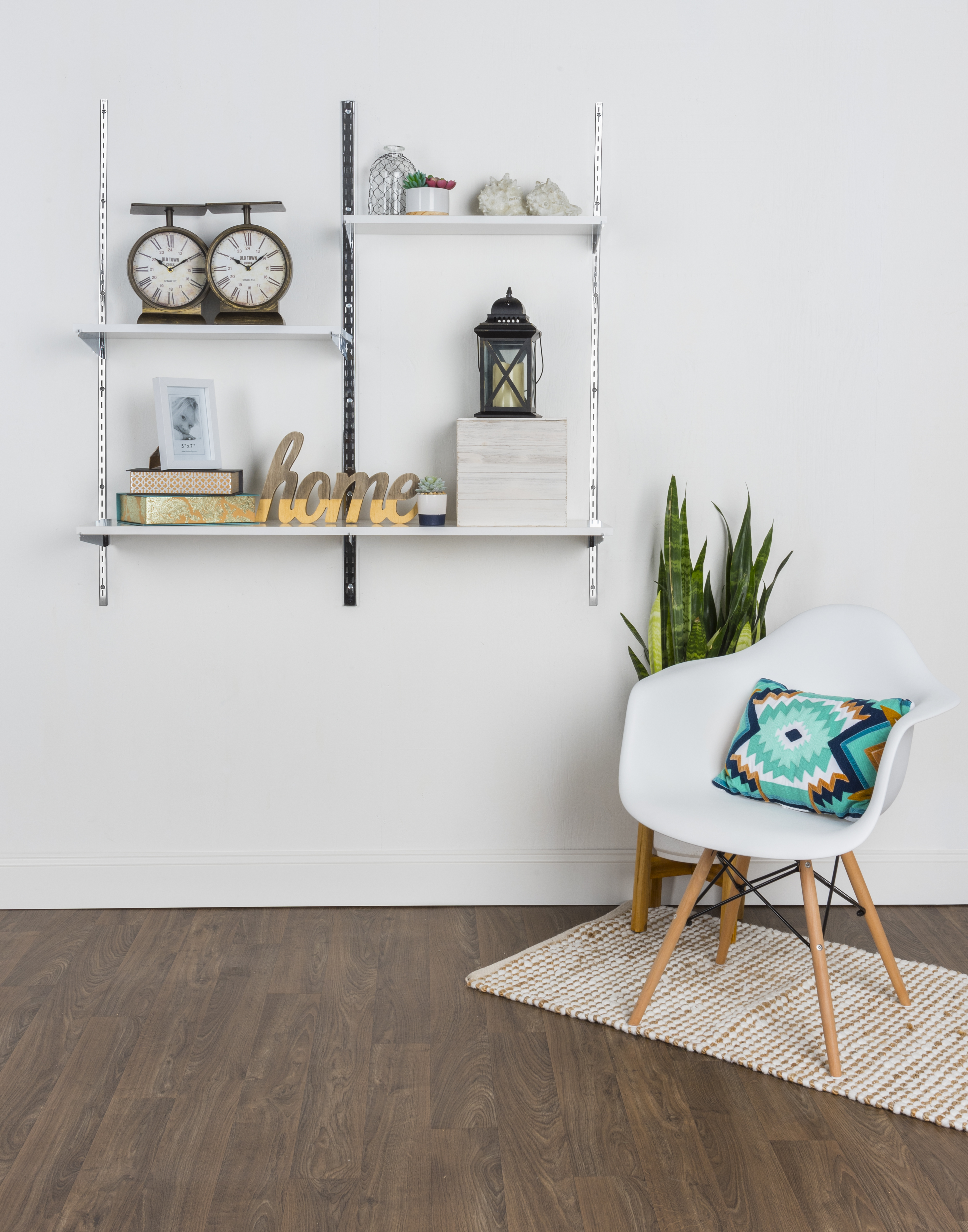 Single Slot Shelving Uprights | 48” Single Channel Set | Displays2Go