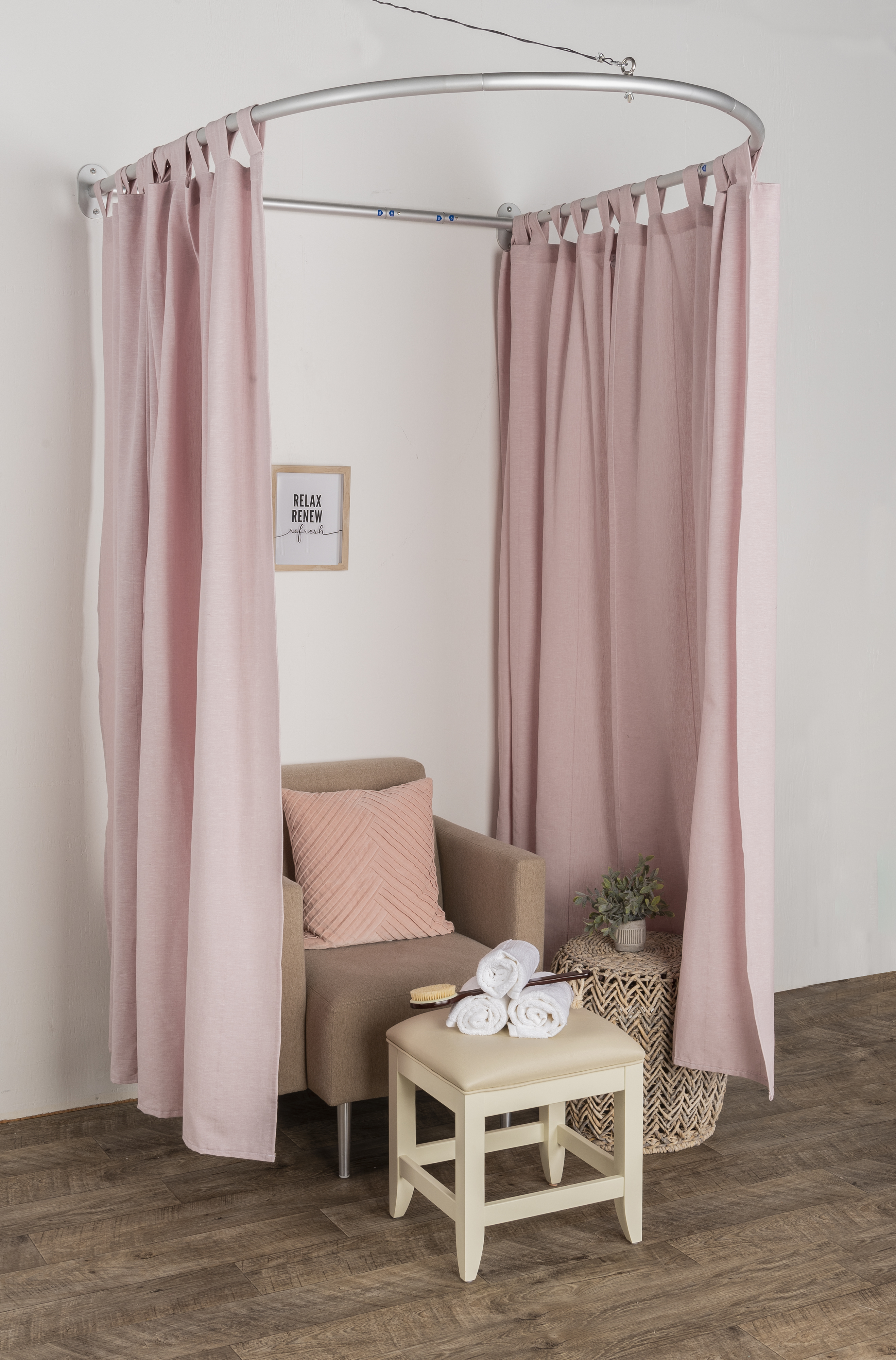 Semicircle Changing Room Kit | Quick and Easy Push Pin Assembly ...