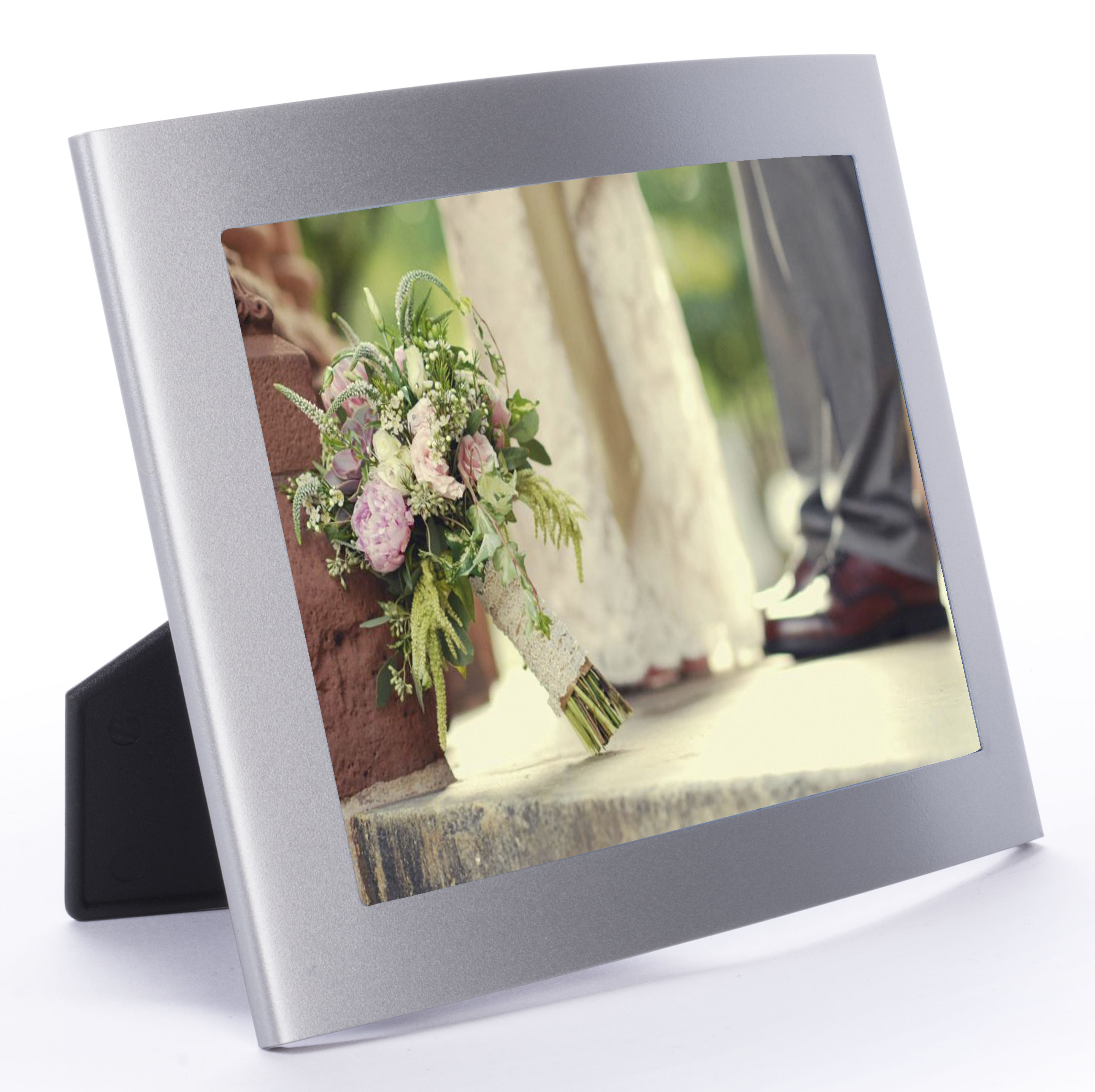 5x7 Silver Fancy Steel Frame | Curved Display | Displays2Go