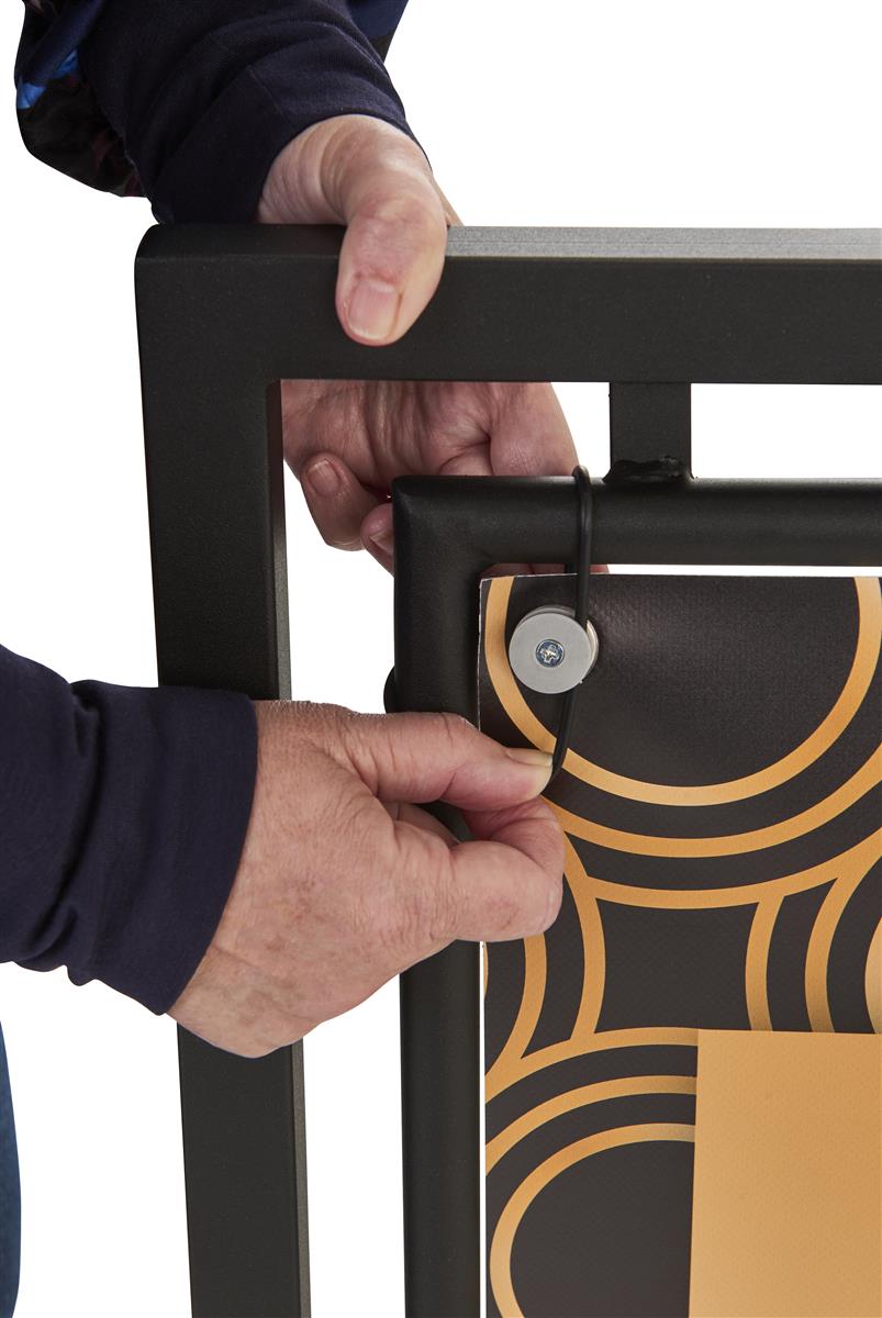 Sidewalk Café Partitions | Portable Design