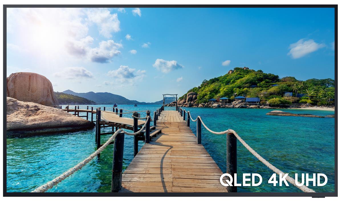 Weather-Resistant Outdoor TV | QLED 4K UHD Picture Resolution