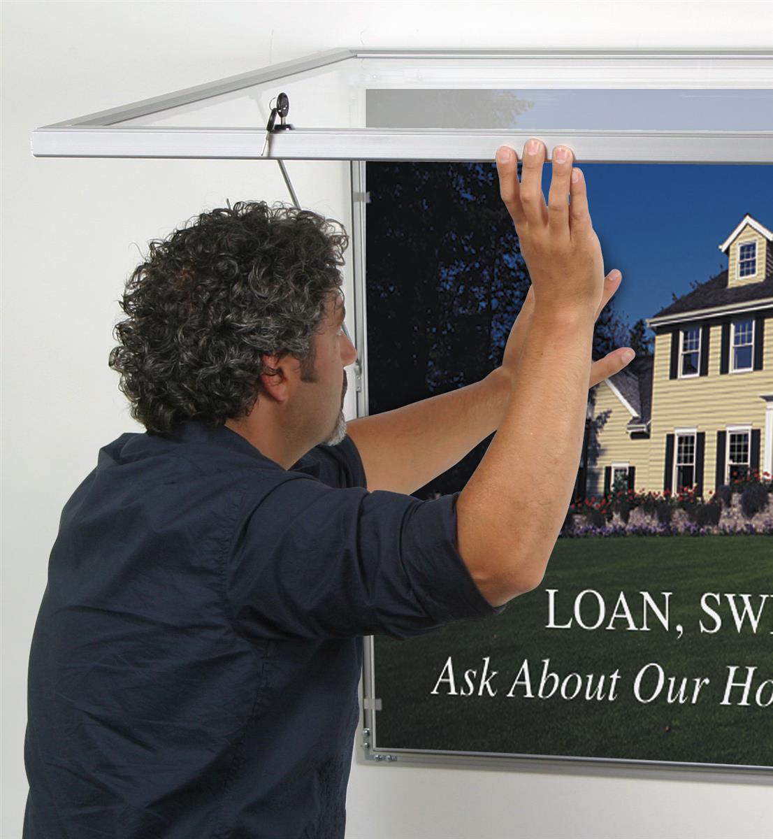 Outdoors Locking Poster Board | Weather Resistant