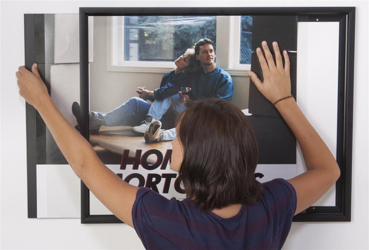 Quick Change Poster Frame